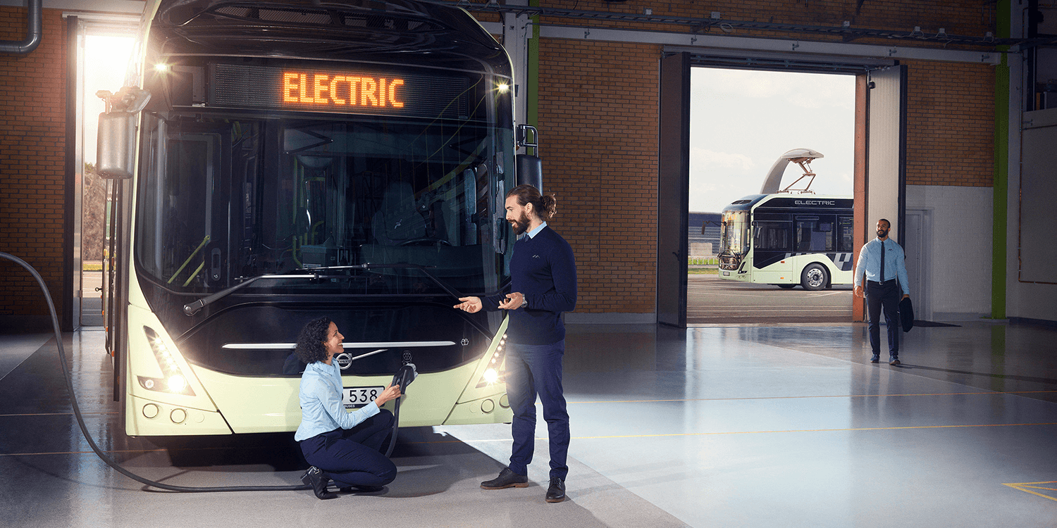 Volvo-Elektrobus 7900 E mit mehr Reichweite und CCS - electrive.net