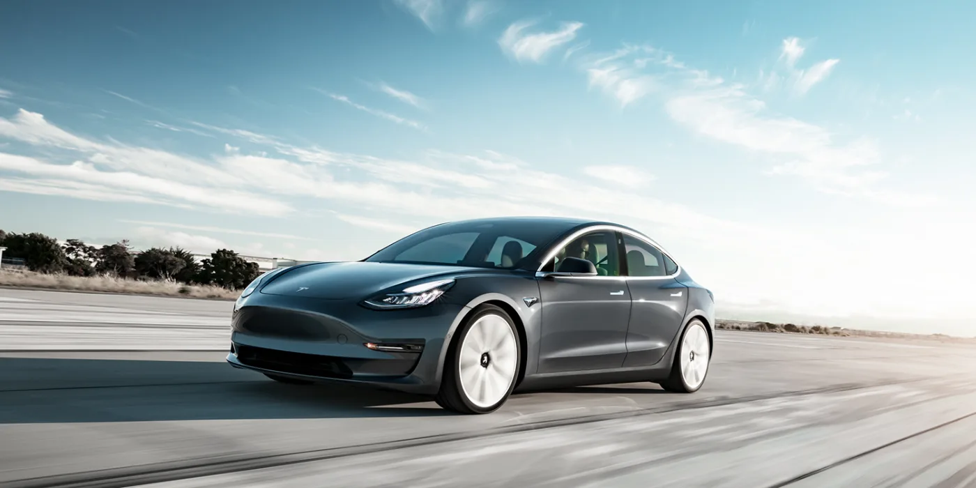 2018 tesla model 3 price store