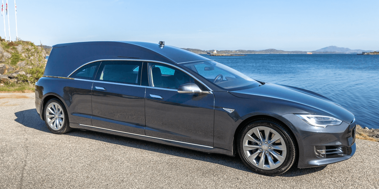 Tesla Model S als Leichenwagen für rund 200.741 Euro - electrive.net