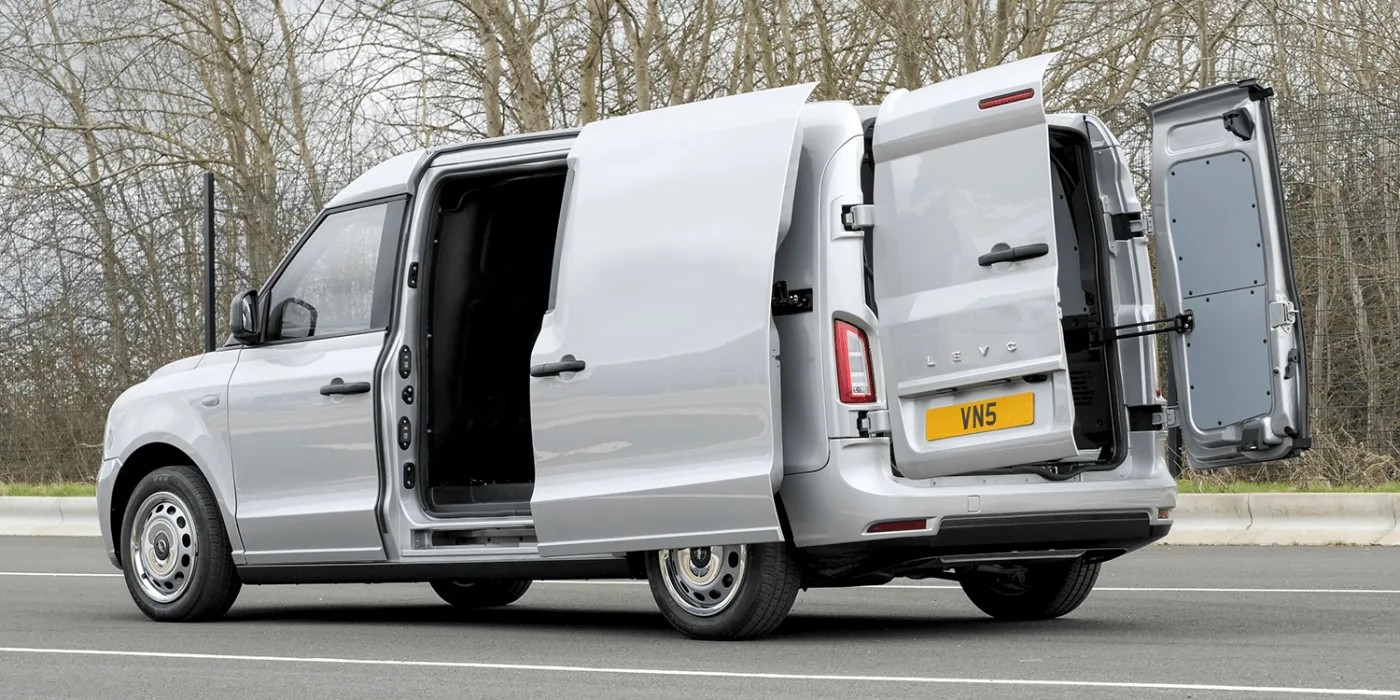 Levc van store