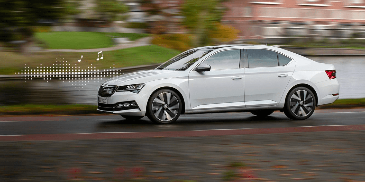 Verbrenner-Nostalgie statt Zukunfts-Sound - electrive.net