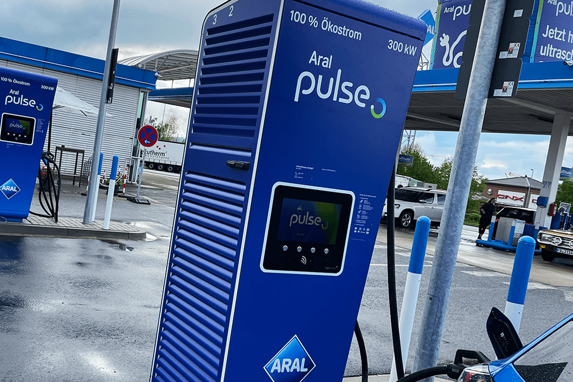 Aral will Plug&Charge bis Jahresende einführen - electrive.net