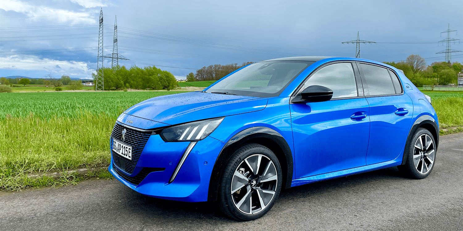 Peugeot e-208 – Auf der Langstrecke ist Geduld gefragt - electrive.net