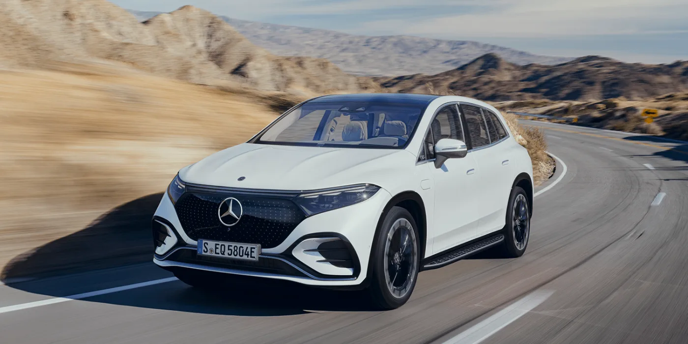 Mercedes startet Verkauf des EQS SUV ab 110.658 Euro electrive