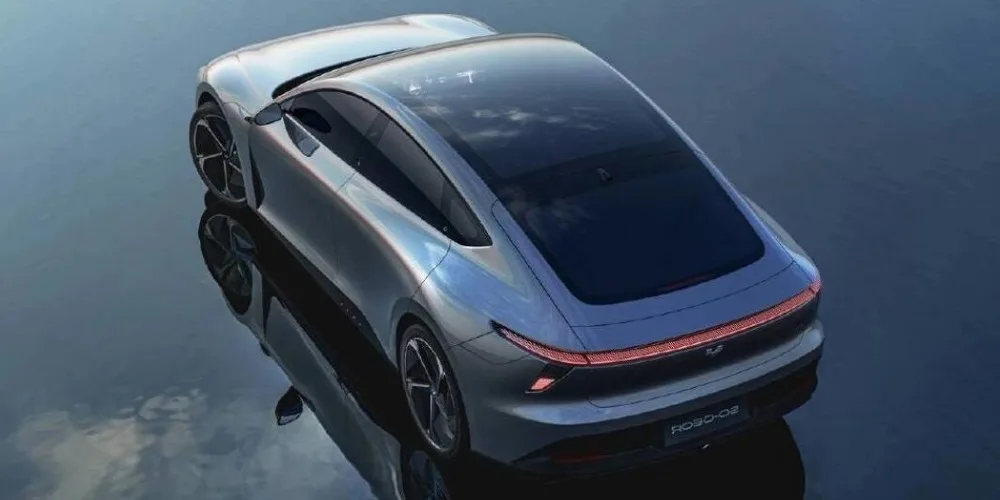 Jidu Auto enthullt E Limousine Robo 02 electrive