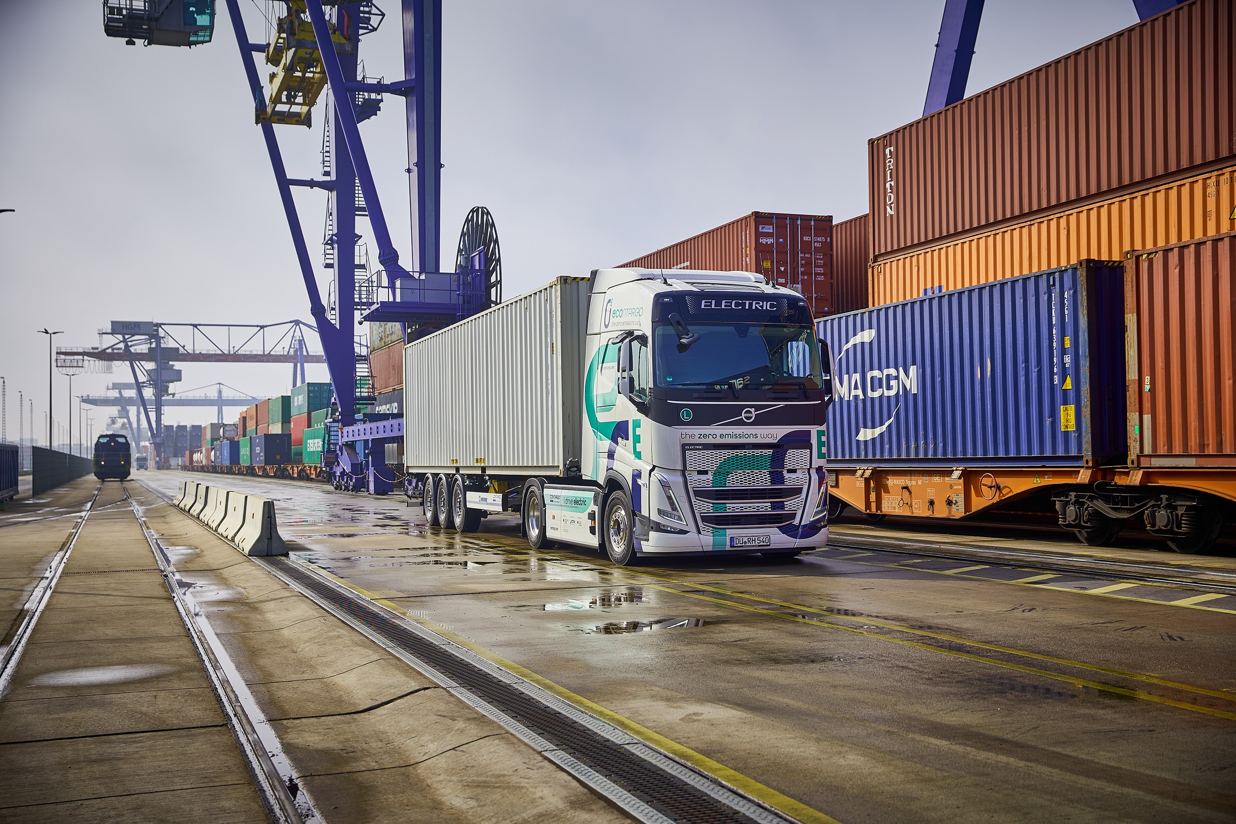 Wie Containerlogistiker Contargo die Antriebswende anpackt - electrive.net