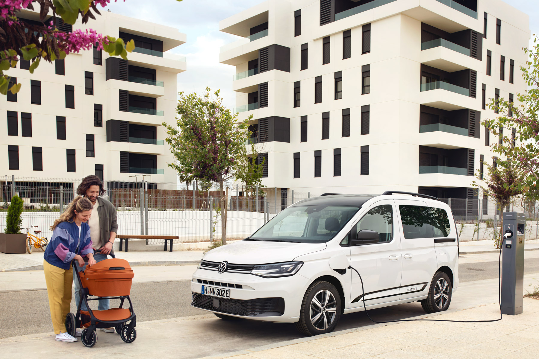 VW Caddy als Plug-in-Hybrid bestellbar - electrive.net