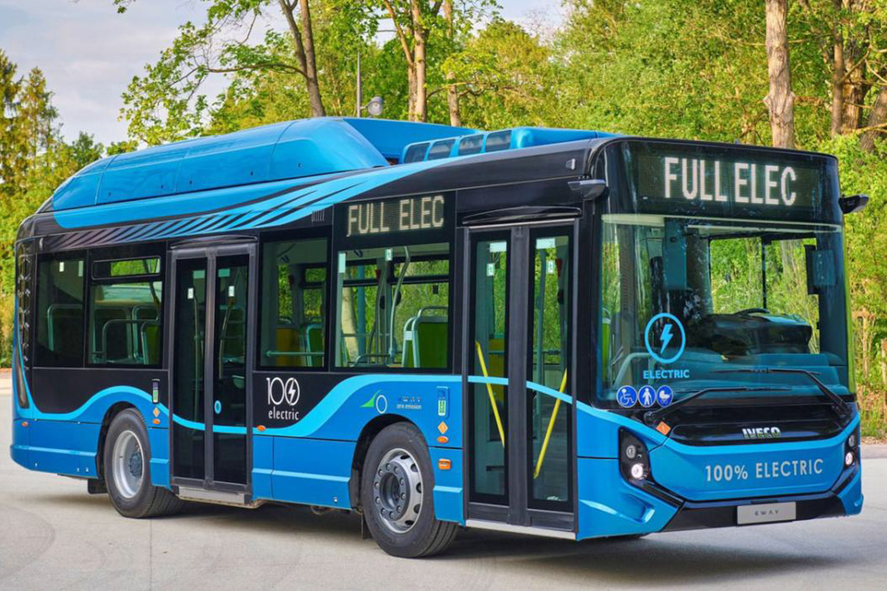 Iveco Bus IVECO BUS To Supply Up To 140 Articulated Hybrid Buses In