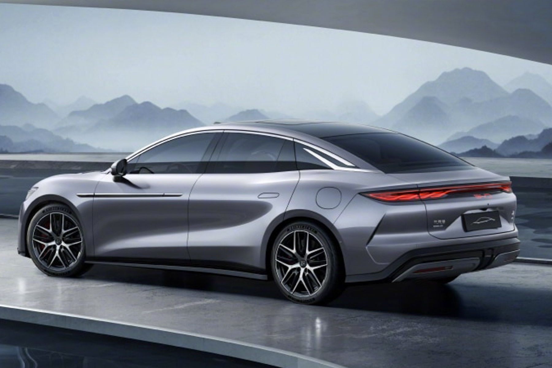 BYD Han L EV und Tang L EV werden günstiger als gedacht - electrive.net