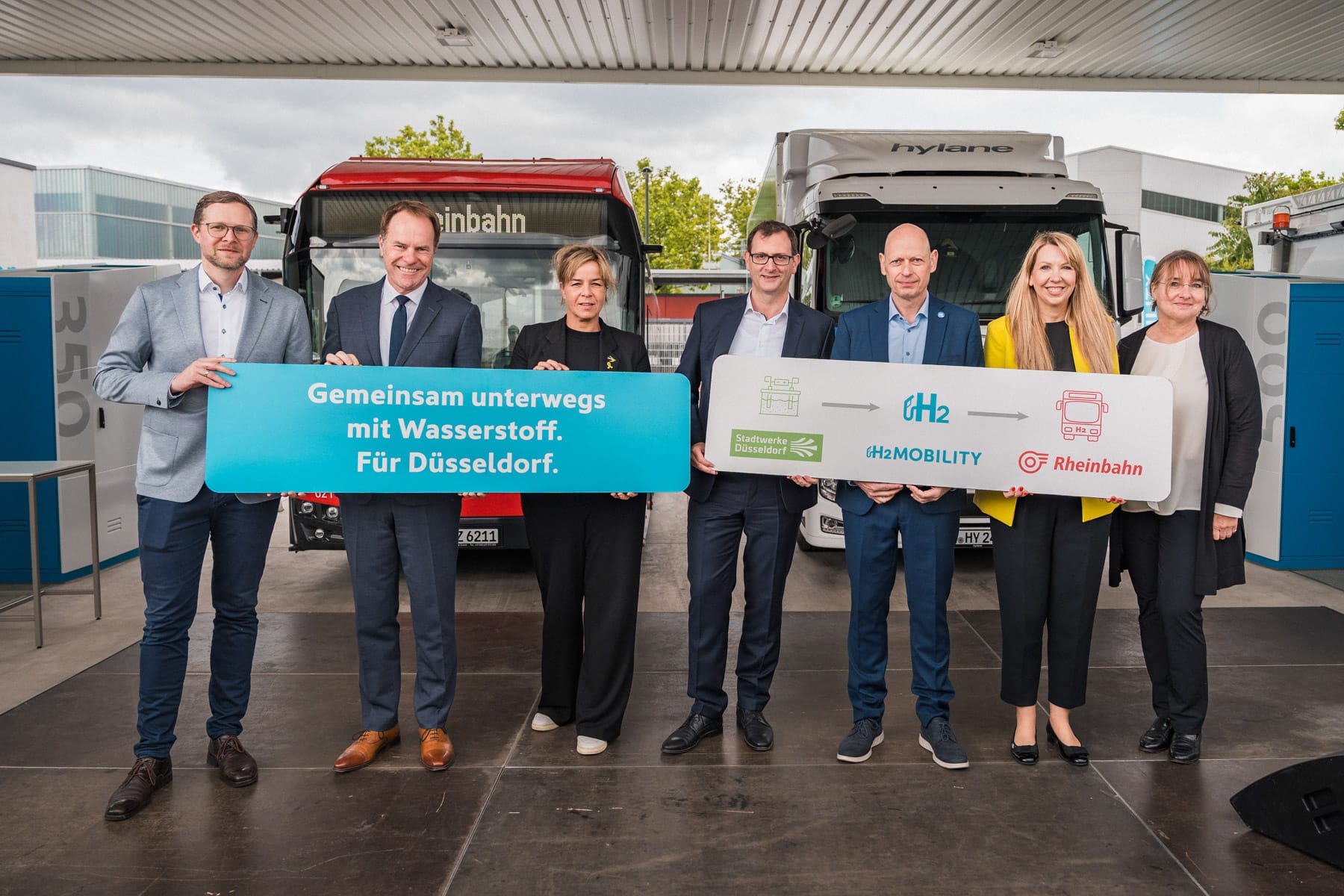 Europas größte H2-Tankstelle in Düsseldorf eröffnet - electrive.net