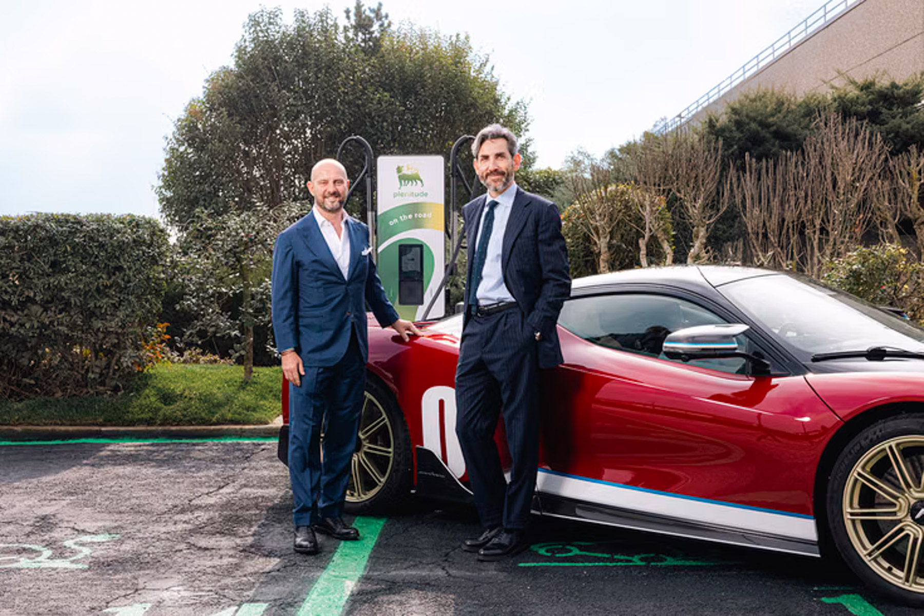 Plenitude und Pininfarina entwickeln neues Ladesäulen-Konzept ...