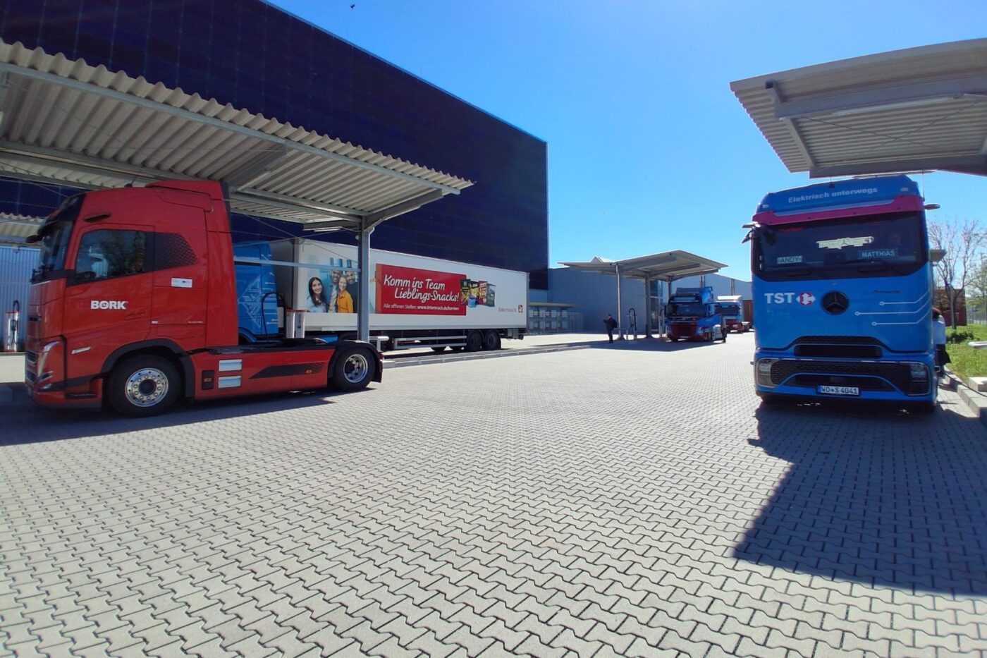 TST startet kooperatives Lkw-Ladenetz „dragonize“ - electrive.net