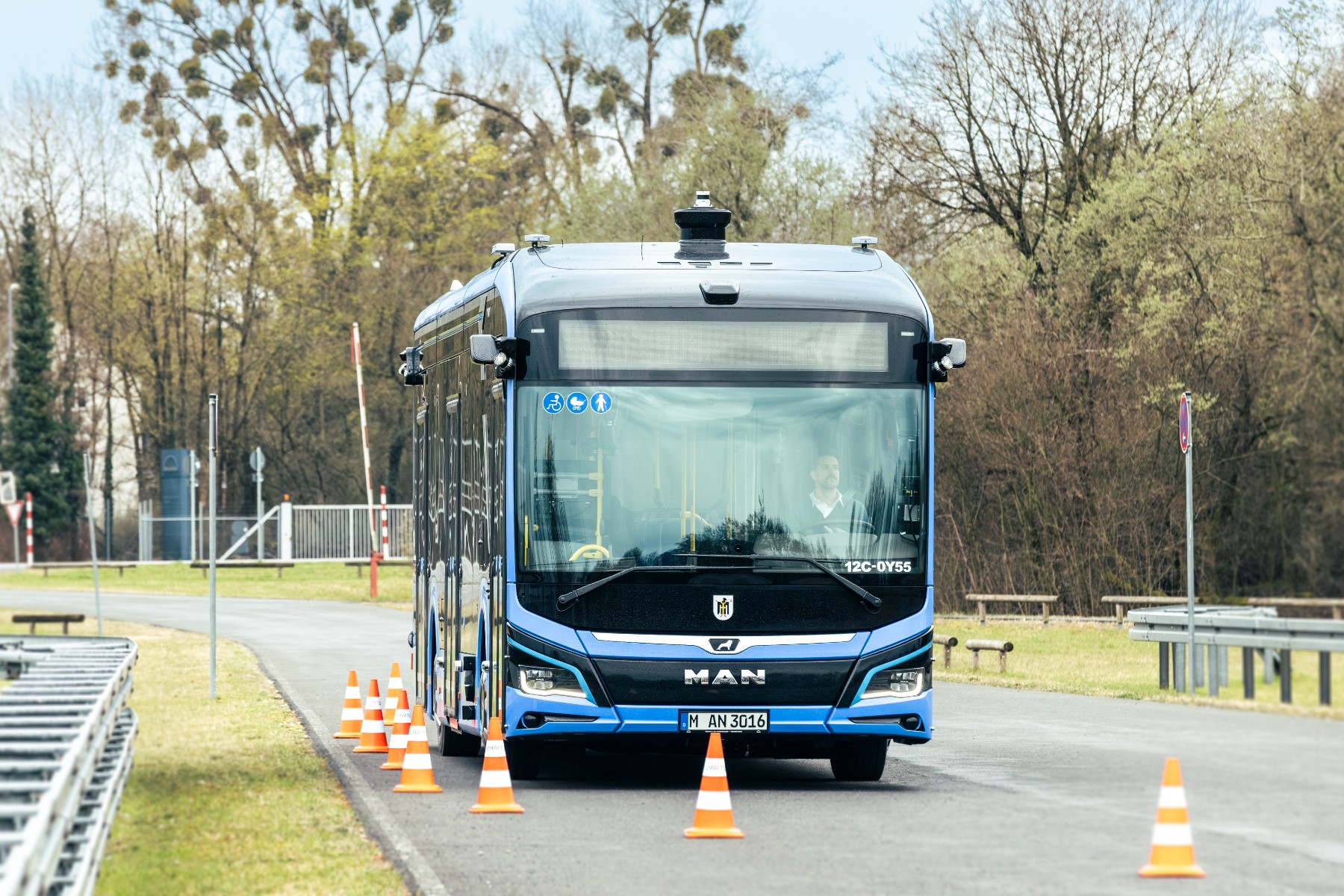 MAN und MVG bereiten Pilotbetrieb für autonomen E-Bus vor - electrive.net